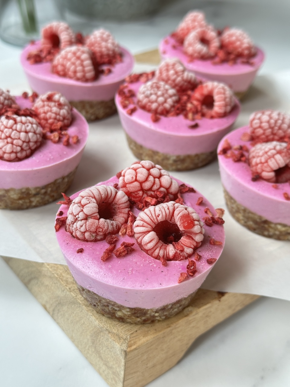 Mini Raspberry Cheesecakes - Helen Ridgeway Nutrition